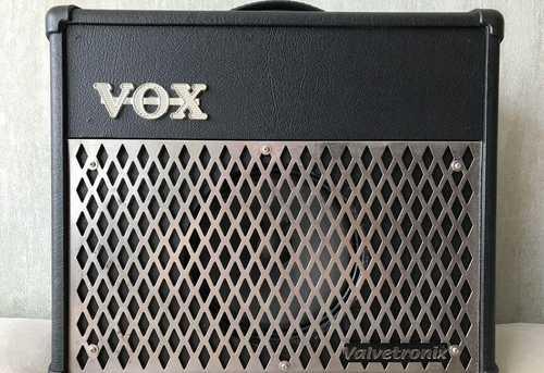 Гитарный комбоусилитель VOX VT15 (Valvetronix)
