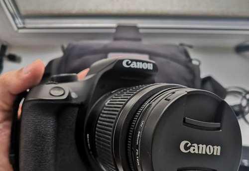 Зеркальный фотоаппарат Canon 1300d