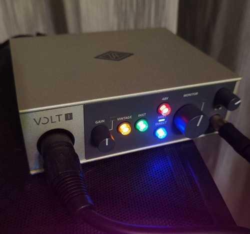 Universal audio volt 1