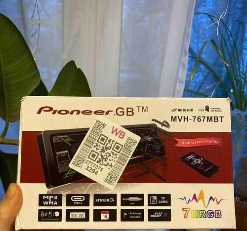 Магнитола Pioneer MVH-767MBT