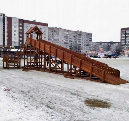Зимние деревянные горки