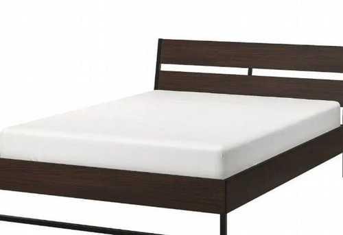Двуспальная кровать IKEA trysil 140x200