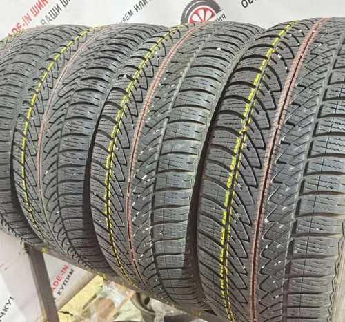 Goodyear UltraGrip 8 Performance 195/55 R15 89S