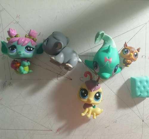 Littlest pet shop lps