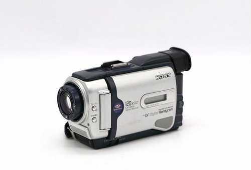 Видеокамера Sony DCR-TRV30