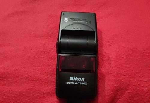 Вспышка камеры Nikon speedlight SB-600