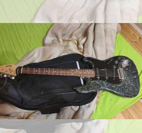 Электро гитара squier fender stratocaster