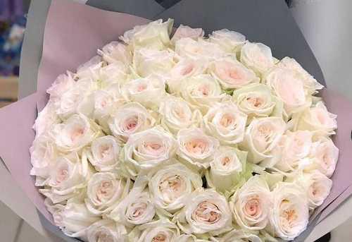 Букет из белой пионовидной розы Вайт охара