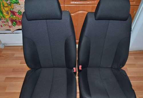 Салонные кресла для VW Passat B6 Sedan