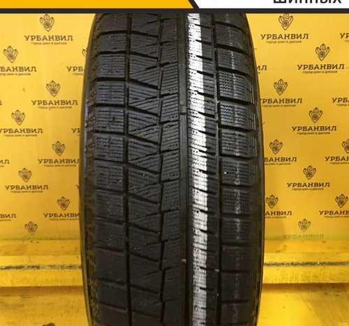 Bridgestone Blizzak Revo GZ 215/60 R16 95S