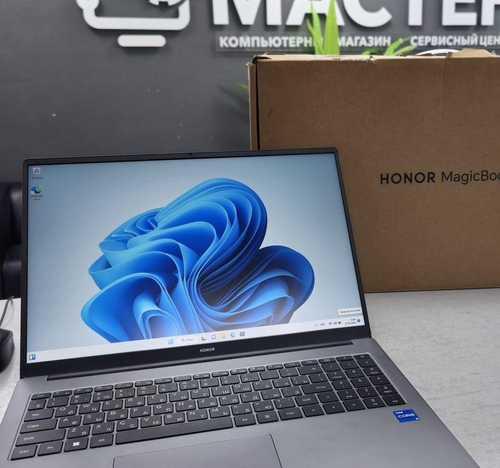 Ноутбук Honor MagicBook X 16 на гарантии до 09.25