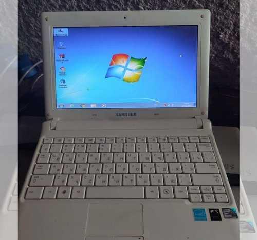 Нетбук Samsung NP-N100S