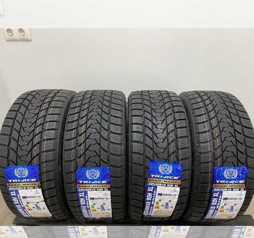 Tri Ace Snow White II 225/40 R18 90H