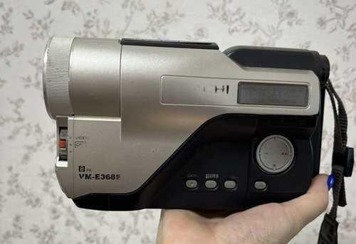 Видеокамера hitachi VM-E368E