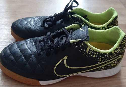 Бутсы Nike tiempo р 38.5