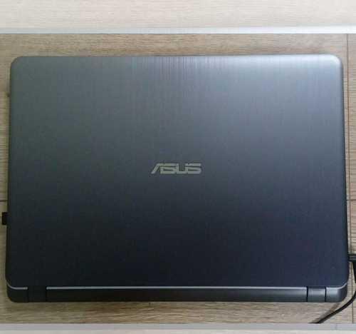 Ноутбук asus