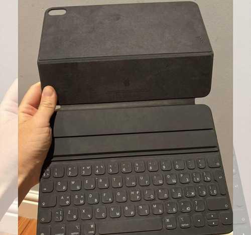 Клавиатура A2038 SMART Keyboard Folio для iPad