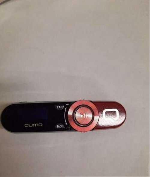 MP3 плеер Qumo Magnitola Red