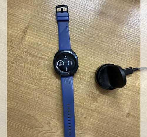 Смарт часы samsung gear sport