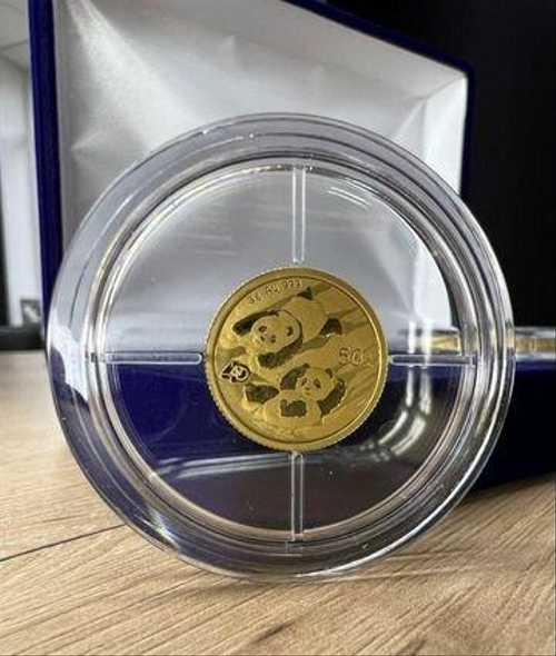 Золотая монета "Панда 2022" 3 г. ч. золота. Китай