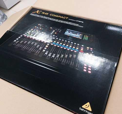 Behringer x32 compact Новый