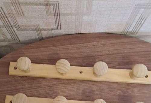 Вешалка настенная деревянная сосна