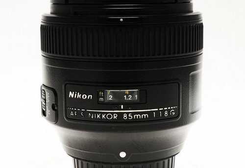 Объектив Nikon Nikkor AF-S 85 mm f/1.8G