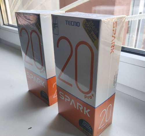 TECNO Spark 20 Pro+, 8/256 ГБ