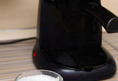 Кофеварка рожковая Delonghi для эспрессо, капучино