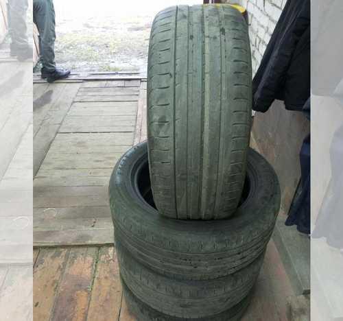 Goodyear Eagle F1 Asymmetric SUV 245/50 R18