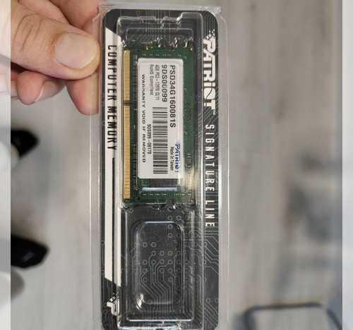 Оперативная память Patriot PSD34G160081S DDR3 4Гб