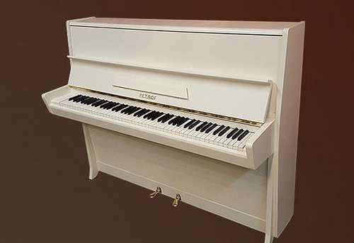 Белое пианино Petrof