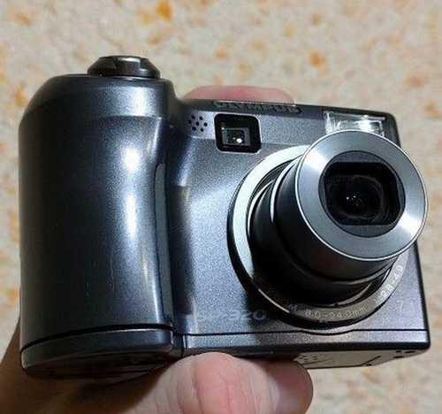 Компактный фотоаппарат Olympus sp-320