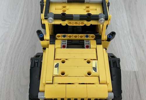 Lego Technic jeep