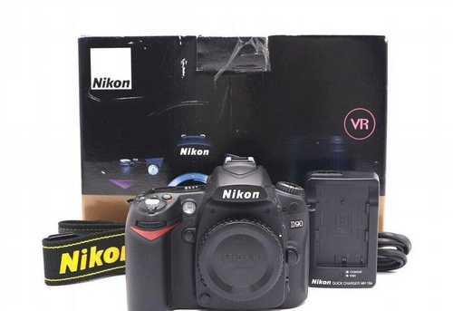 Nikon D90 body в упаковке (пробег 2745 кадров)