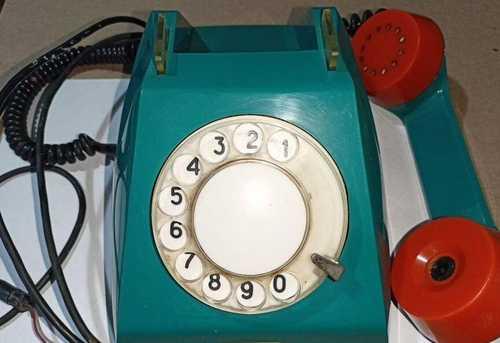 Дисковый телефон(времён СССР)