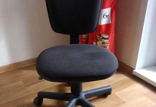 Офисное, компьютерное кресло, стул