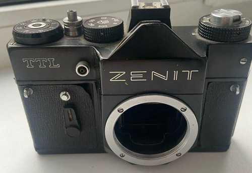 Фотоаппарат пленочный Zenit TTL