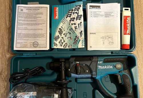 Аккумуляторный перфоратор Makita DHR202RF