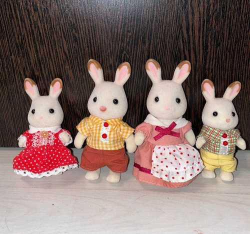 Sylvanian families семья кроликов