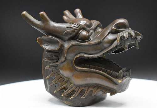 Бронзовая статуэтка "Голова дракона"