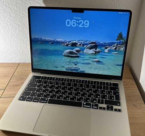 MacBook Air 13 (2022, M2), 512 ГБ, M2 (8-core), RAM 8 ГБ, GPU 8-core