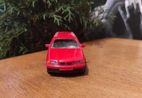 BMW 325i Touring 1:43