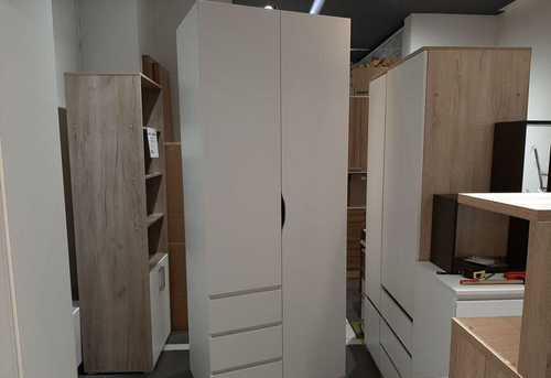 Шкаф 90 см 2 двери 3 ящика белый