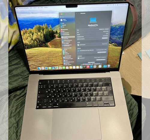 Apple macbook pro 16 m1 max/32/1tb/32 core GPU