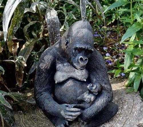 Статуэтка гориллы "Безусловная любовь", Англия