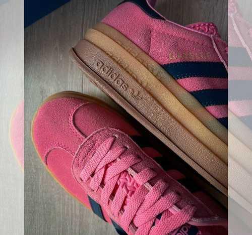 Кроссовки женские Adidas gazelle