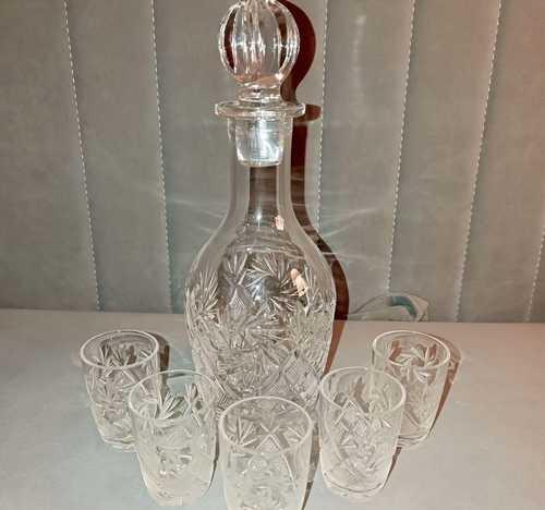 Графин и стопки набор