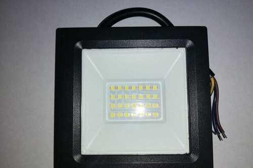 Светодиодные прожекторы IP65 30вт