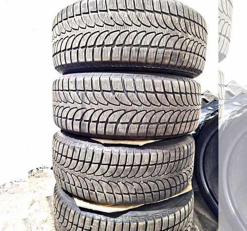 Bridgestone Blizzak LM-80 Evo 235/60 R18